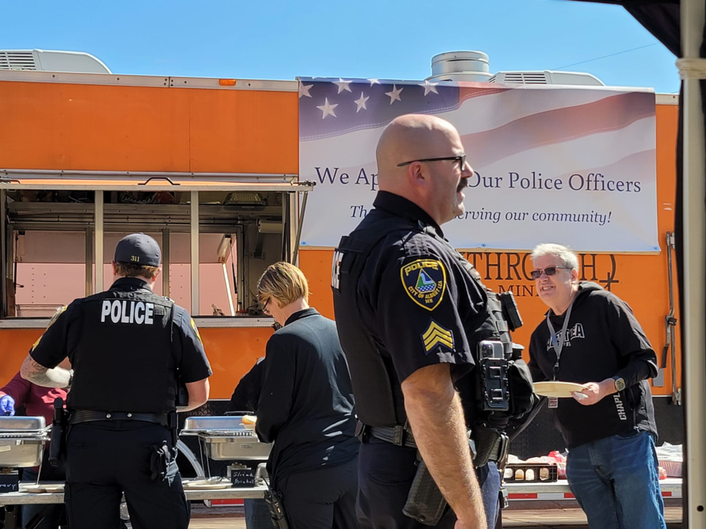 Serving First Responders – Breakthrough Ministries